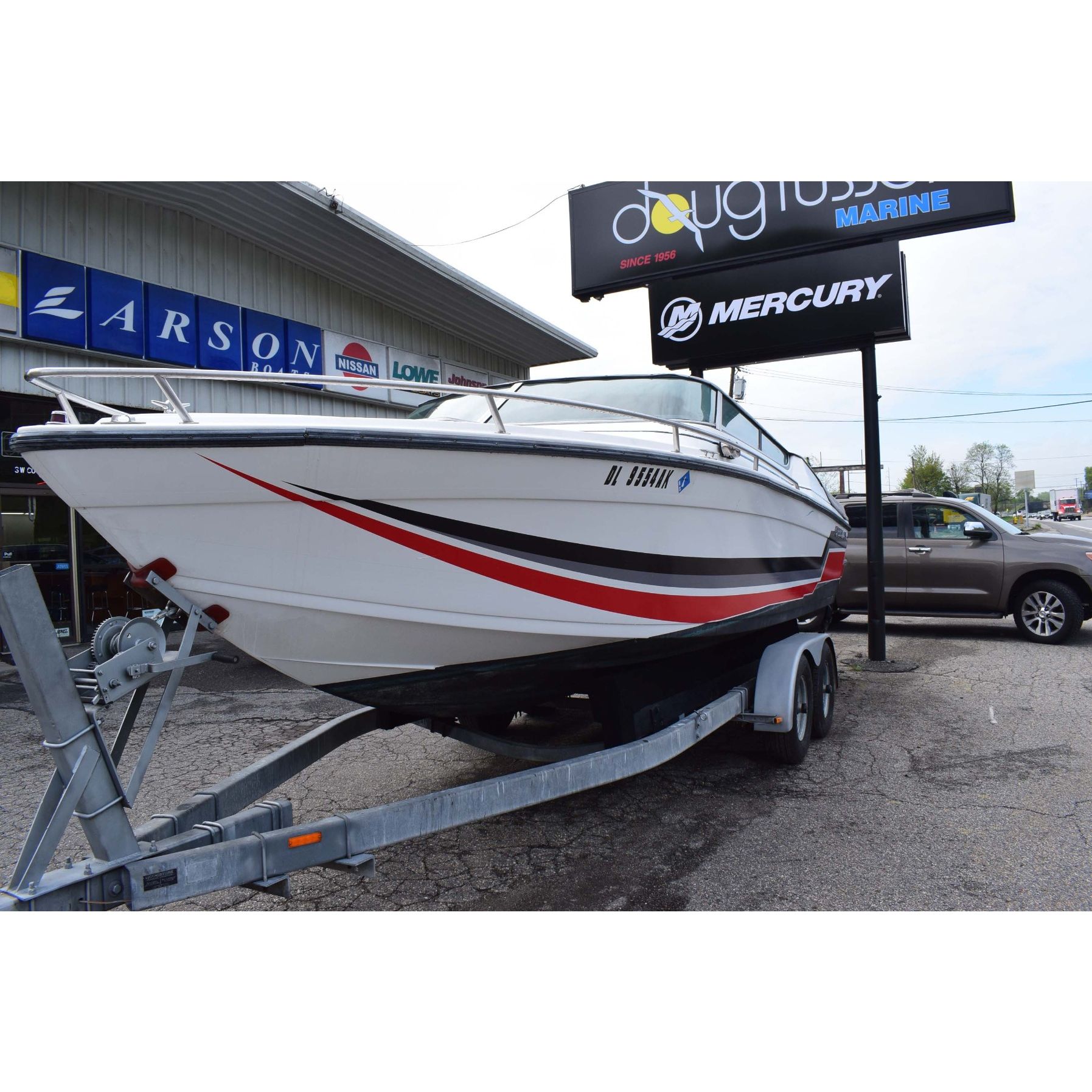 1989 Formula 223 SS Boat