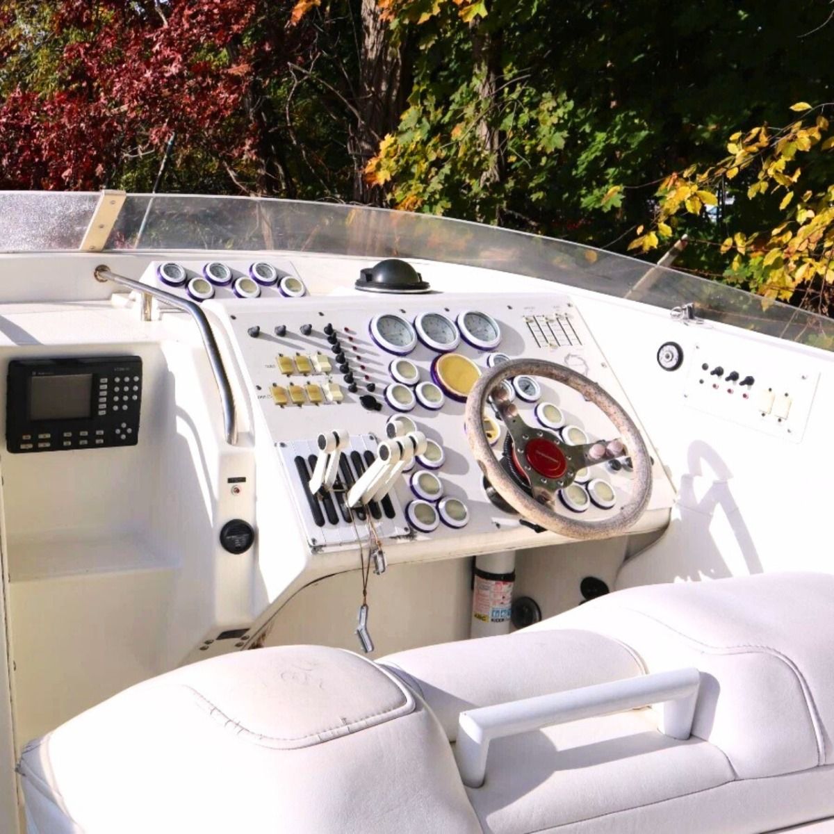 1996 Fountain Lightning